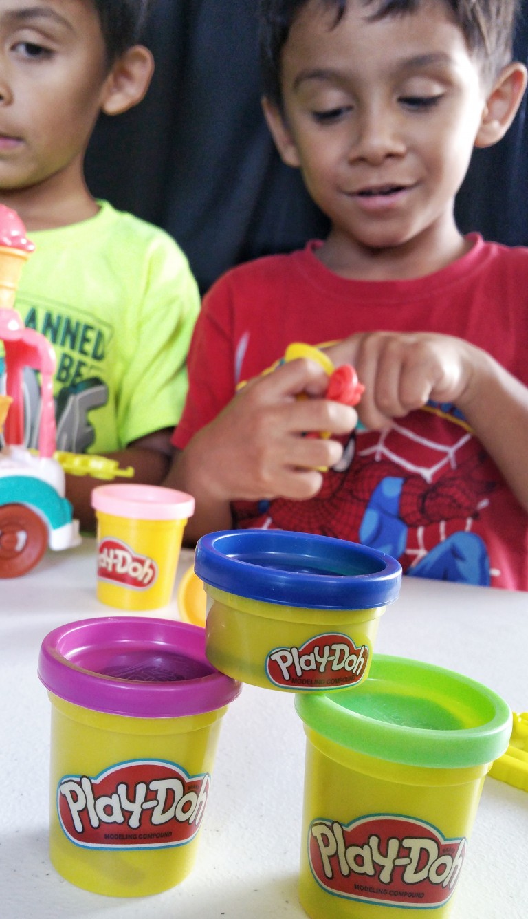 Having Fun and Creating Memories With Play-Doh Town - Honeygirlsworld ...